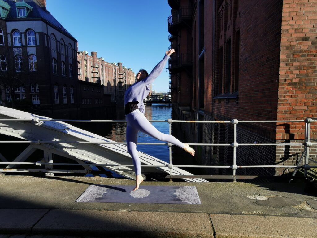 Kursplan | Purusha Yoga